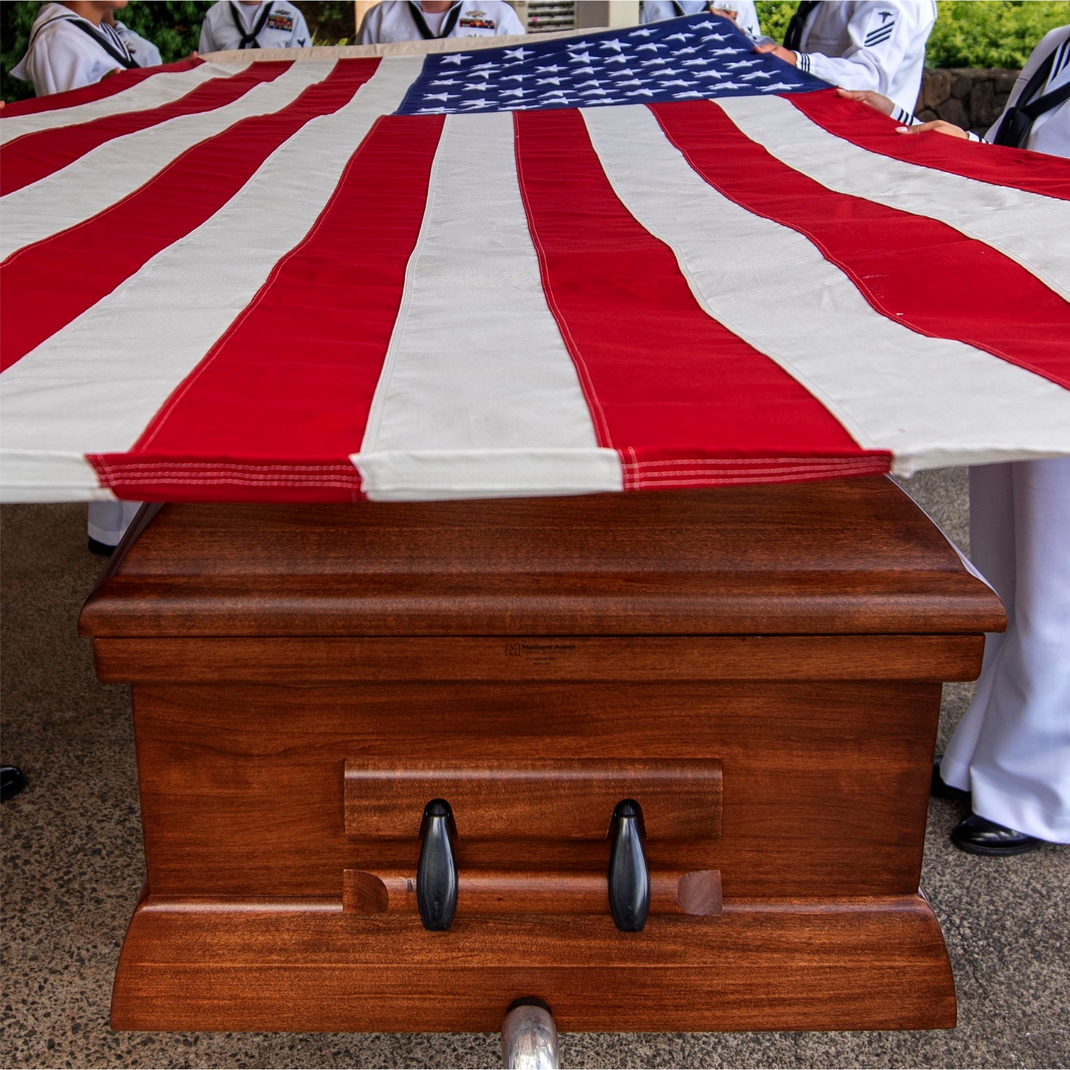 Regal Caskets: Handcrafted Caskets for Less